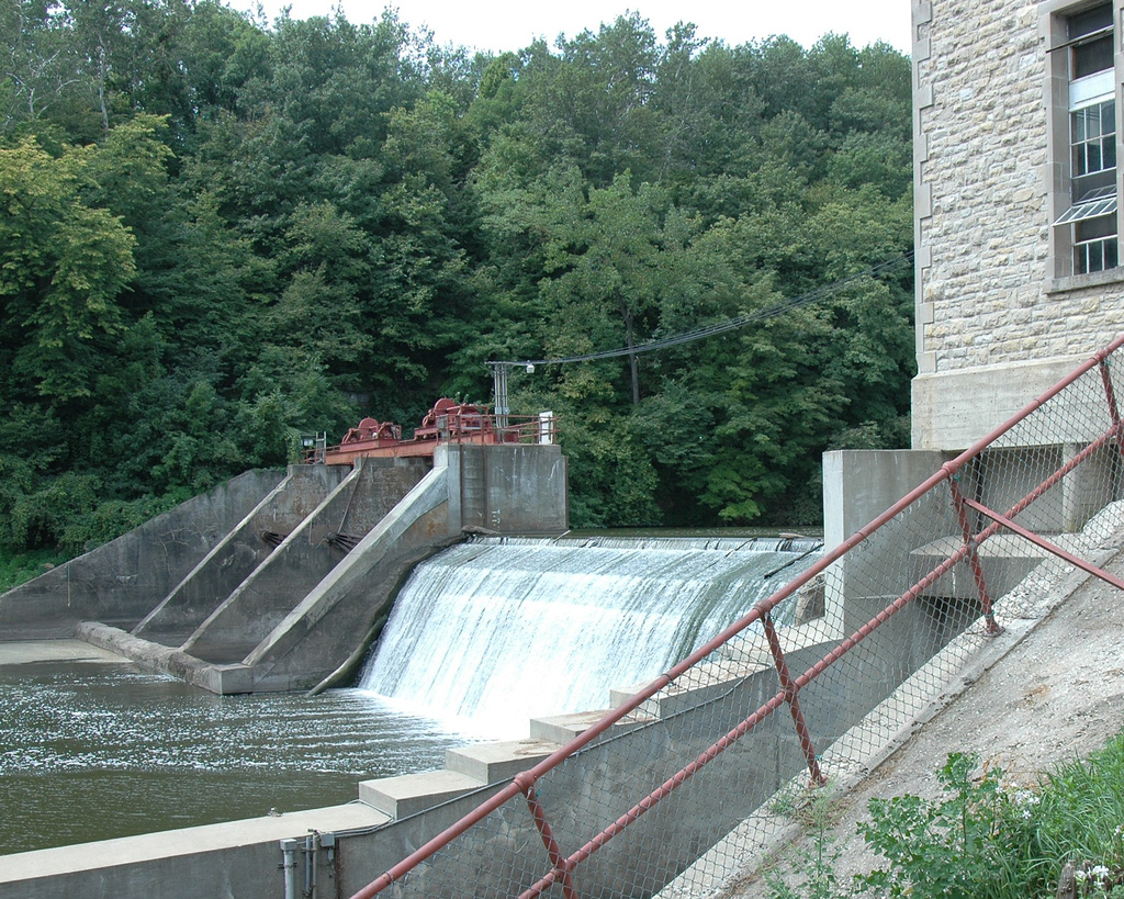 IWC - Iowa Low Head Dams Reference