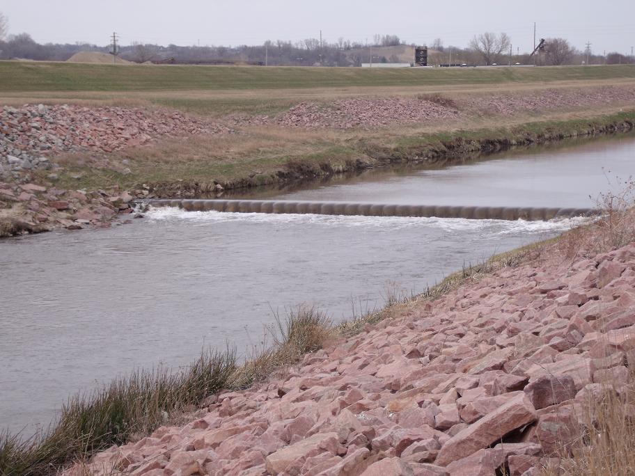 Floyd River Channel Dams